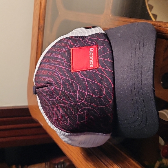 Saucony | Accessories | Saucony Ball Cap | Poshmark